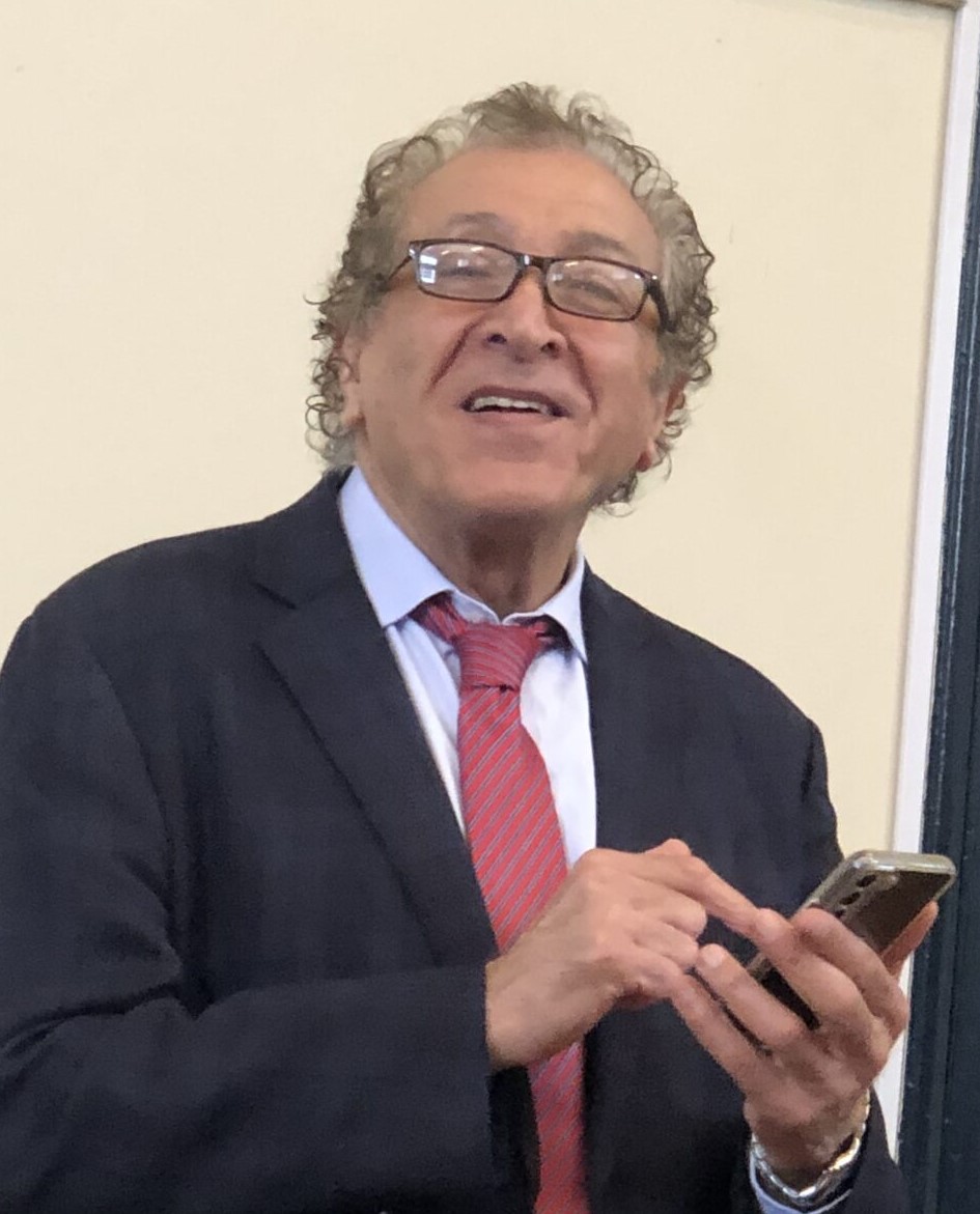 Mohor Abuauad, Salvador – Wikibello
